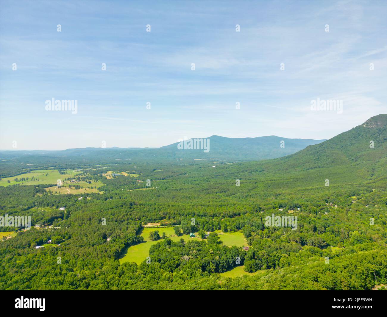 Aerial drone photo mountains view in Tennessee Stock Photo - Alamy