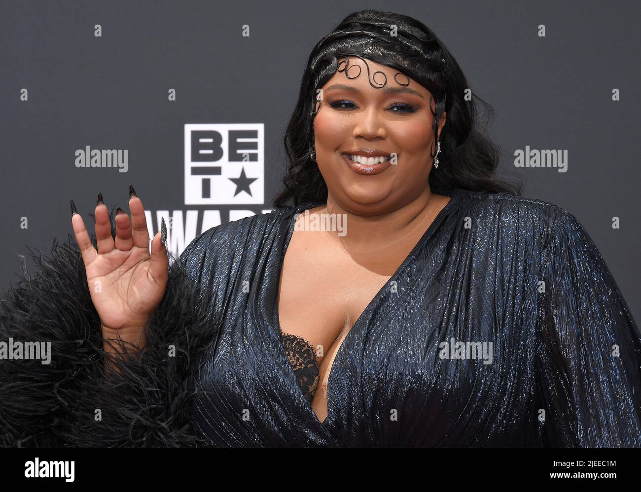 Los Angeles, USA. 26th June, 2022. Lizzo arrives at the BET Awards 2022 ...