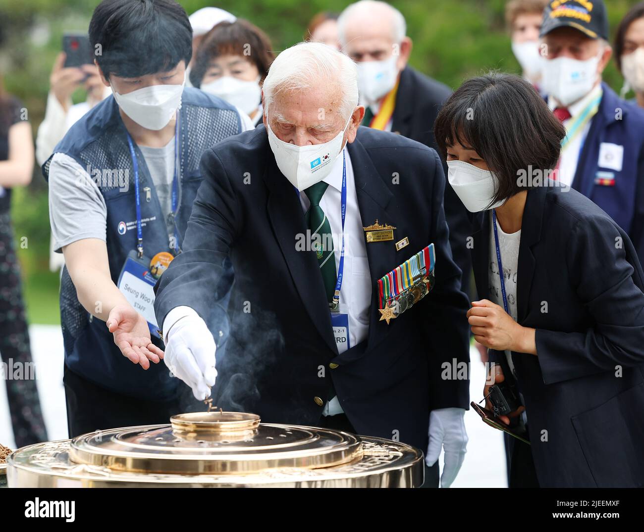 27th June, 2022. Foreign Korean War vets in Seoul Gerald Shepard, 96 ...
