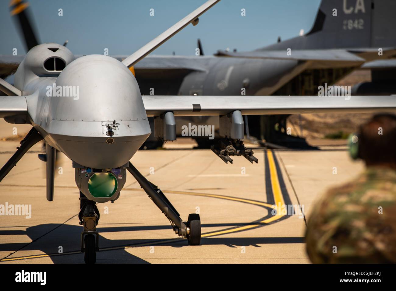 163 attack wing hi-res stock photography and images - Alamy