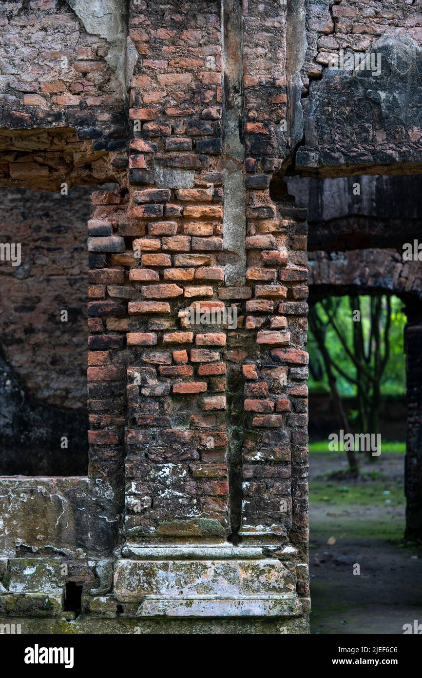 The texture of a red brick wall of an old king's palace Stock Photo - Alamy