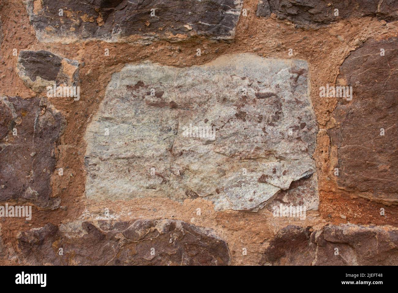 Aged building exterior between hi-res stock photography and images - Alamy