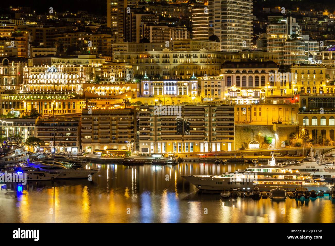 Night view of luxury yachts and Port Hercule, Monaco principality Stock ...