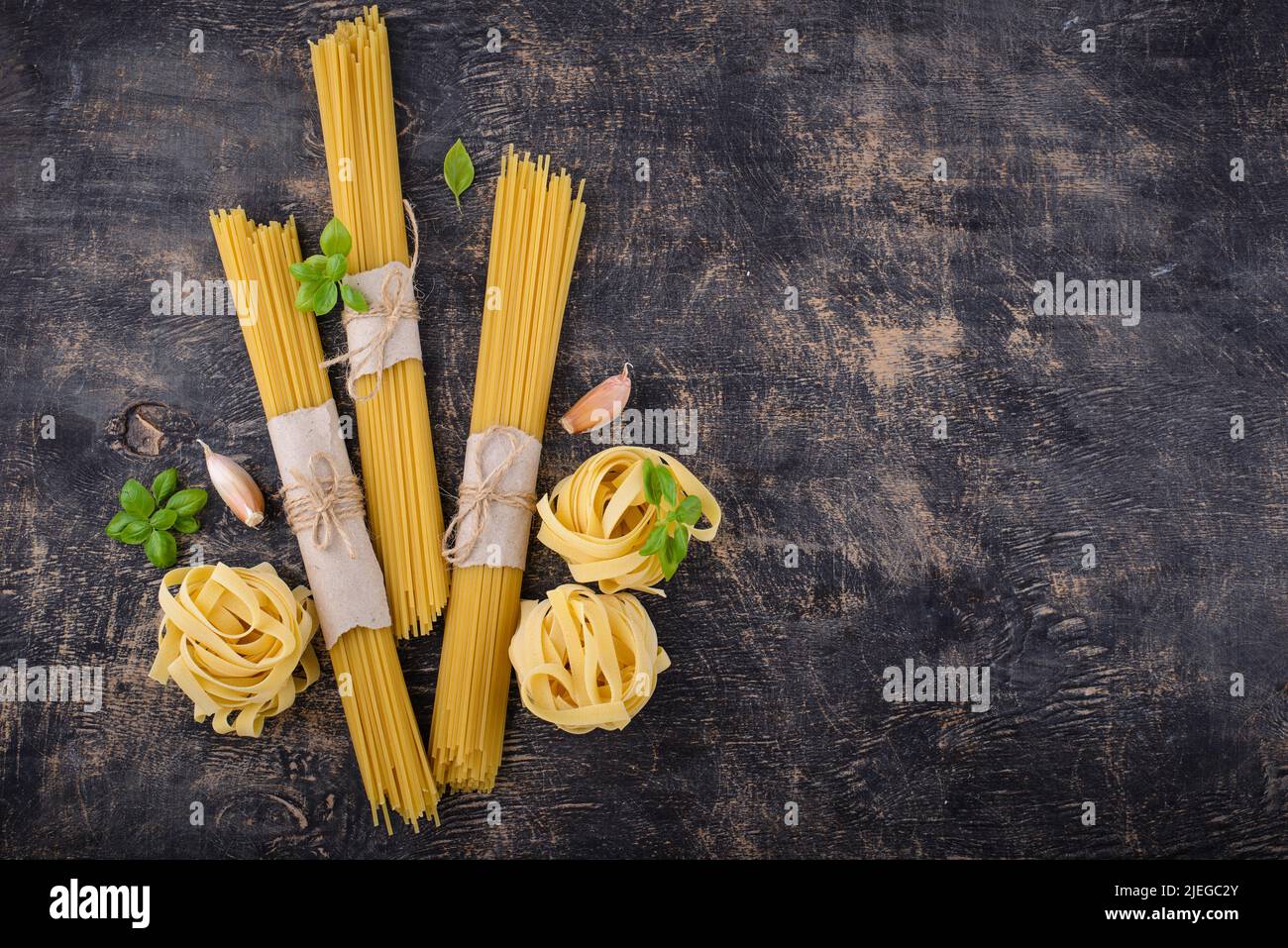 Italian pasta spaghetti and tagliatelle Stock Photo - Alamy