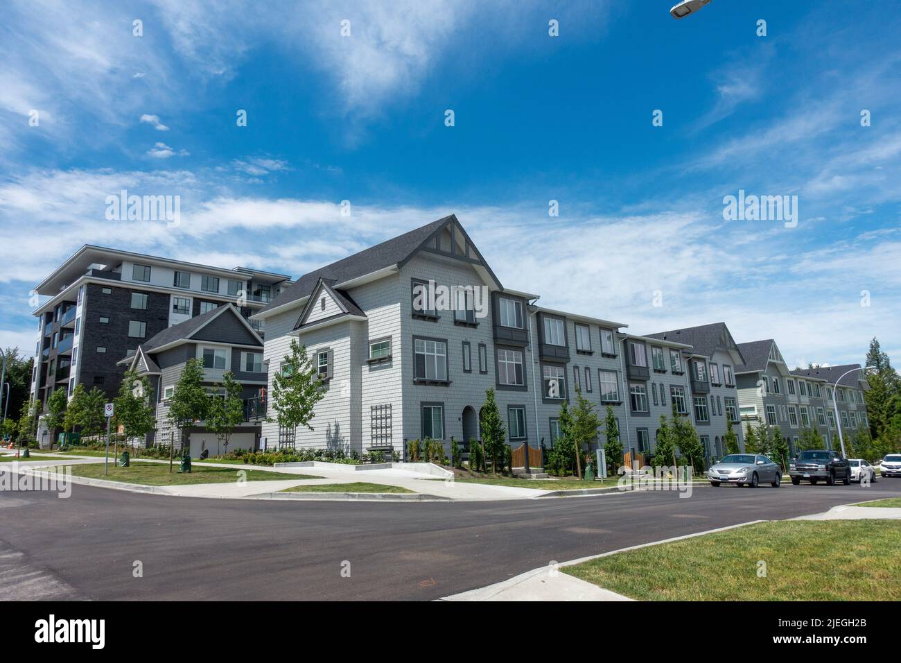 Canadian modern home hi-res stock photography and images - Alamy