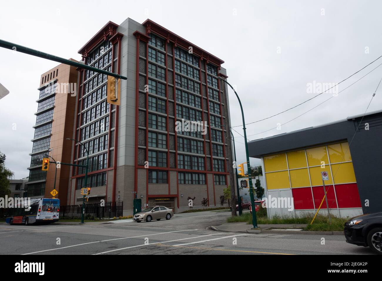 Modern architecture exterior building design in British Columbia Canada ...