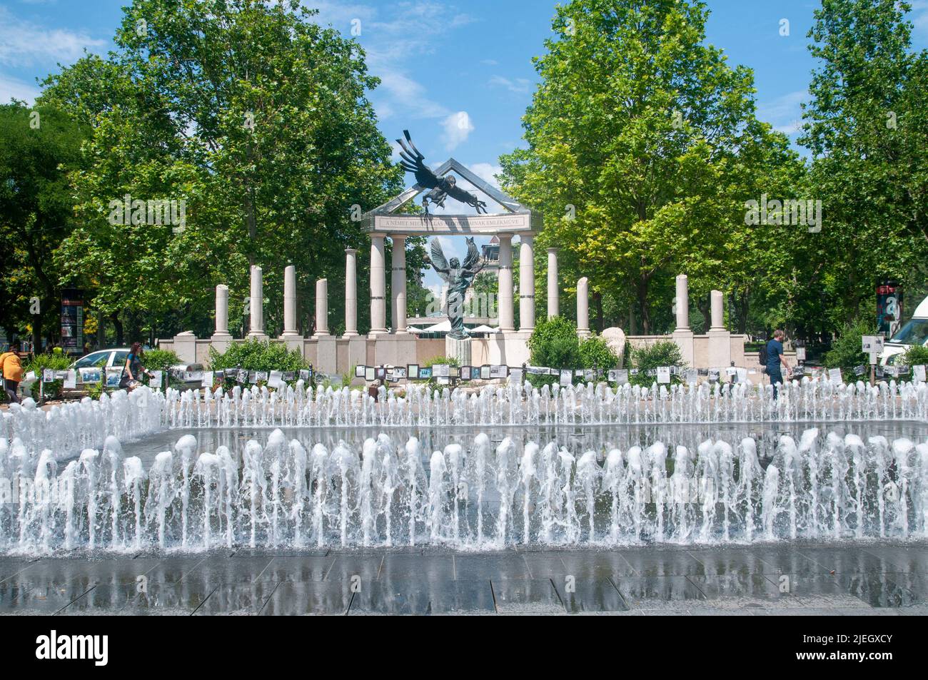 World war ii memorial plaza hi-res stock photography and images - Alamy