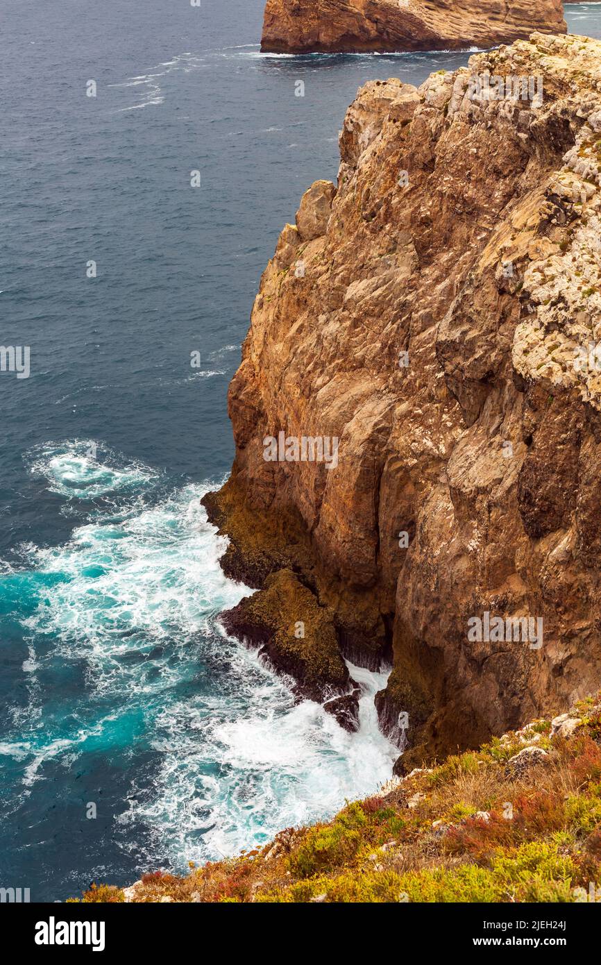 Cabo Sao Vicente, Sagres, Portugal. Farol do Cabo Sao Vicente (built in ...