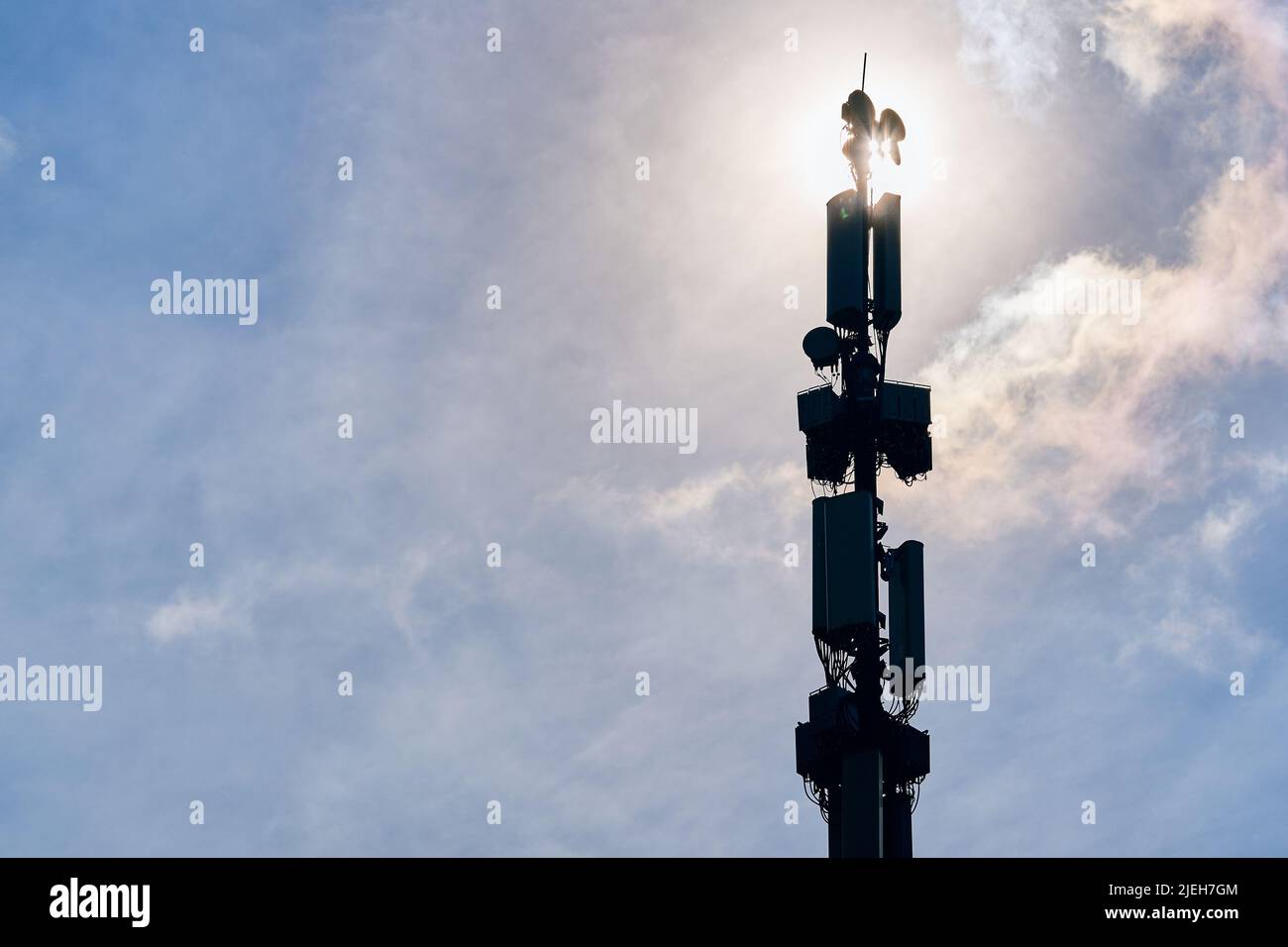 Telecommunication tower of 4G and 5G cellular Stock Photo - Alamy