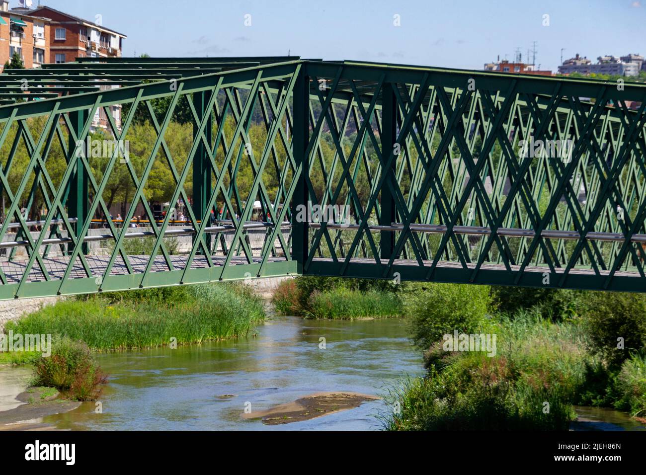 Green landscape around bridges hi-res stock photography and images - Alamy