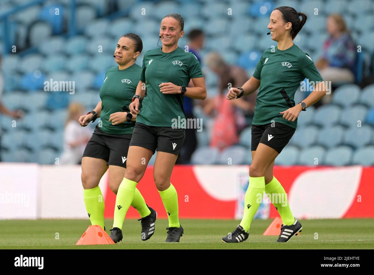 LEEDS - referee Sandra Bastos with her assistants Andreia Sousa and ...