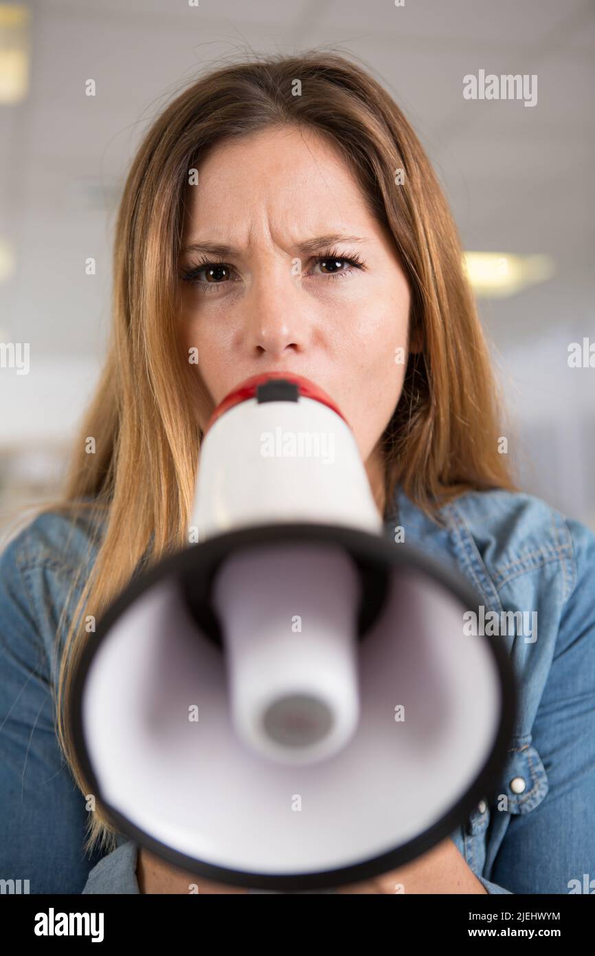 Speaker loud hailer hi-res stock photography and images - Alamy