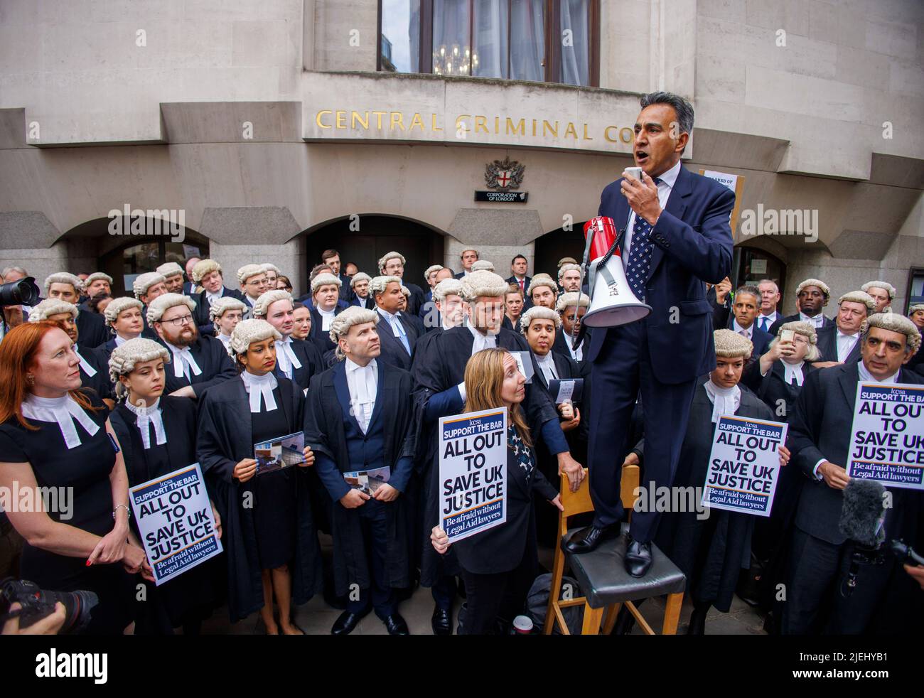 Qc wig hi-res stock photography and images - Alamy