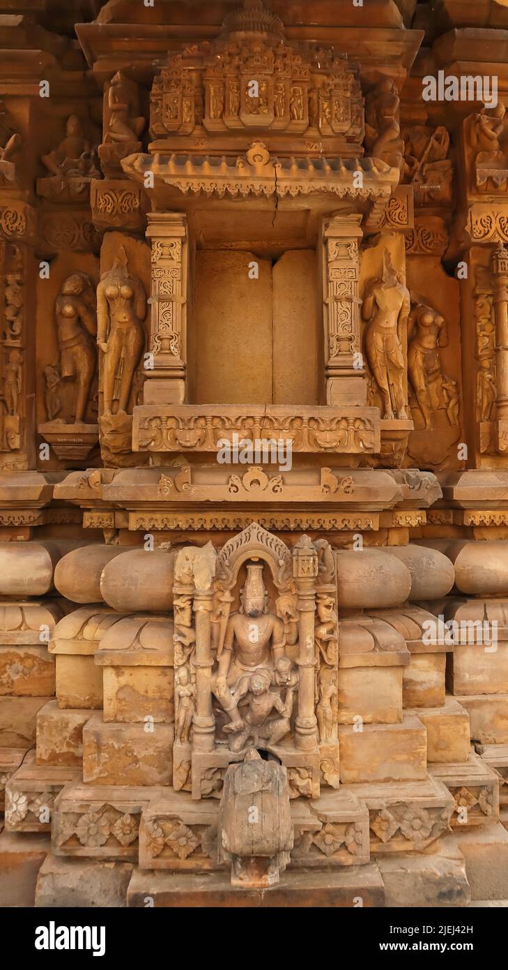 Stone Carving on Kakanmath temple, Morena, Madhya Pradesh, India ...