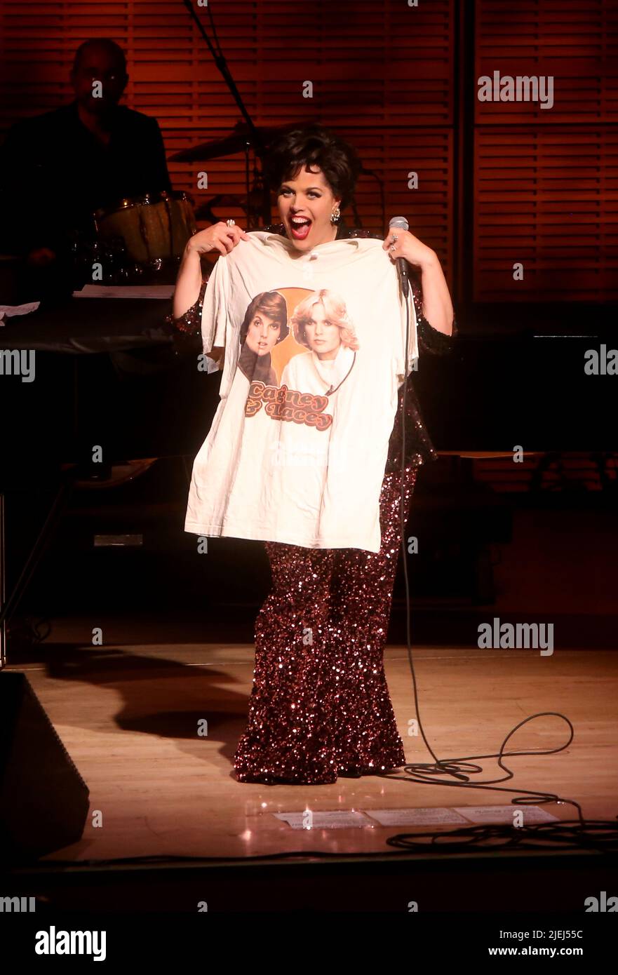 New York, NY, USA. 25th June, 2022. Debbie Wileman performing in her ...