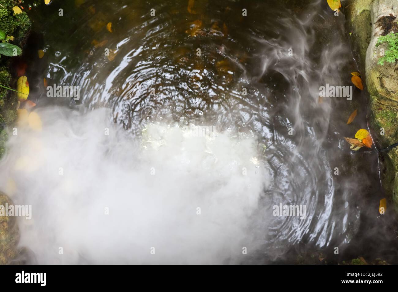 Fountains white mist in winter hi-res stock photography and images - Alamy