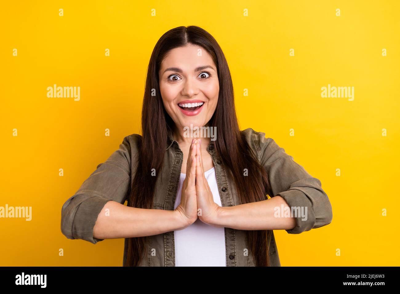 Photo of amazed excited shocked young woman clap hands happy present ...