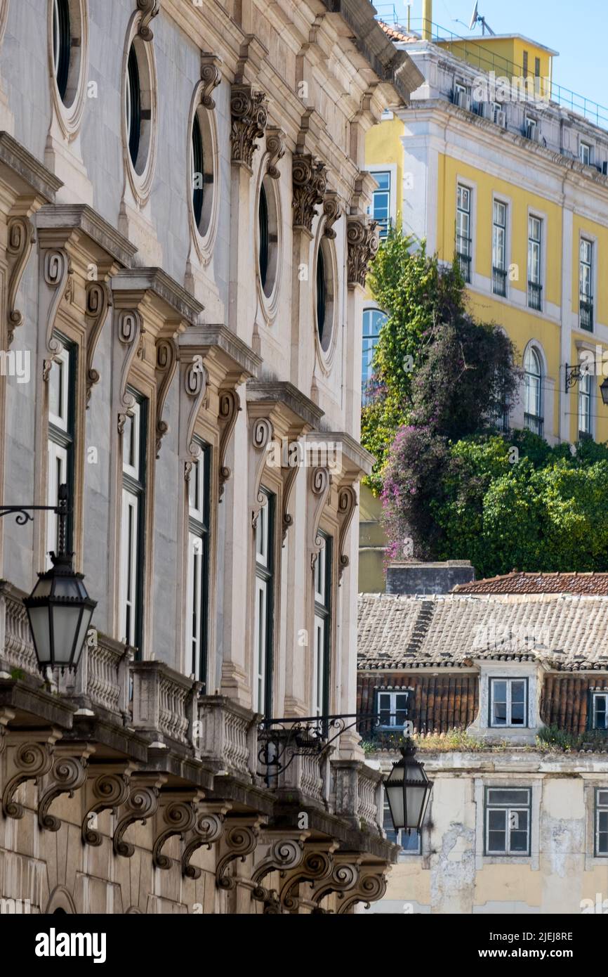 Lisbon architecture building hi-res stock photography and images - Alamy