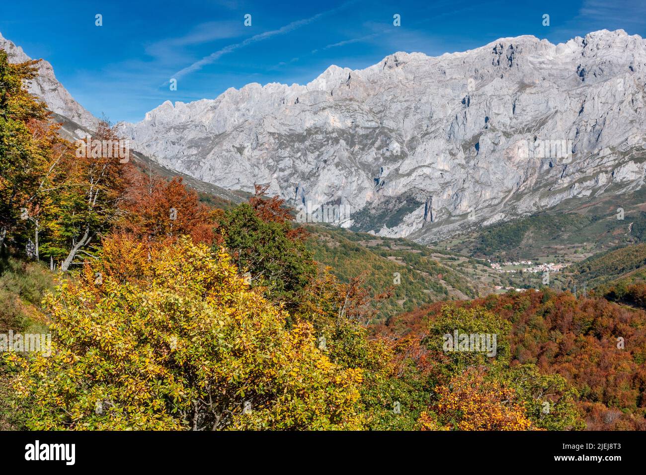 Picos de Europa mountains in autumn, Spain Stock Photo - Alamy
