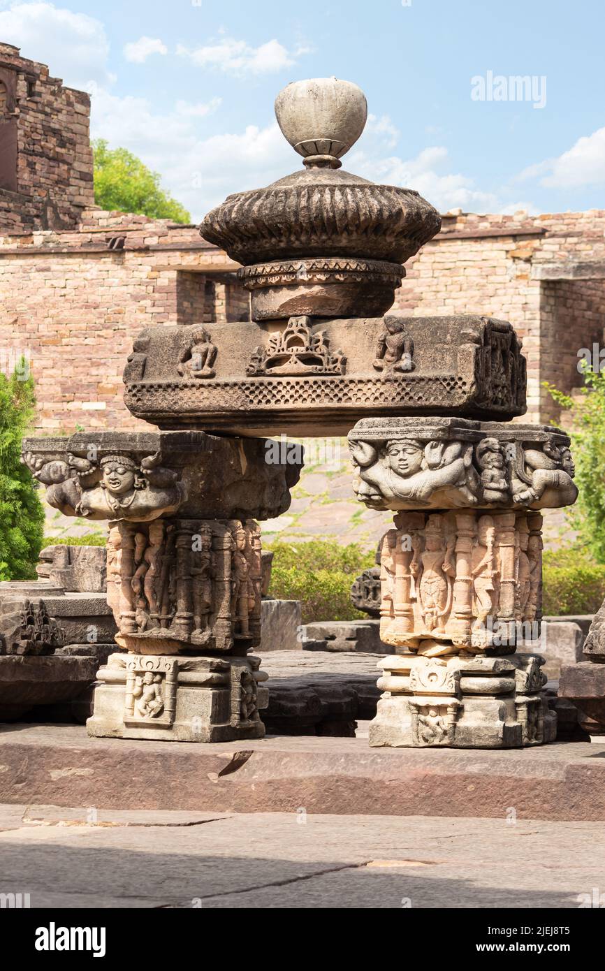 Broken Temple arch of Survaya ki Garhi, Morena, Madhya Pradesh, India ...