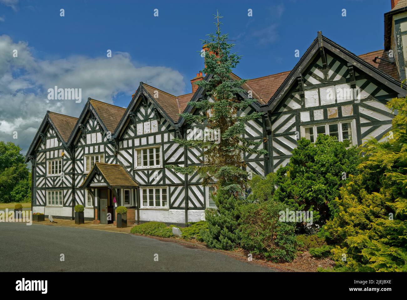 Winnington manor hi-res stock photography and images - Alamy