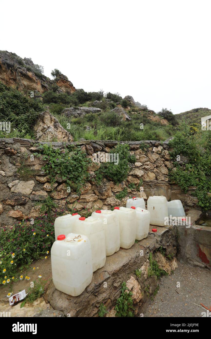 Plastic bottle waste mountain hi-res stock photography and images - Alamy