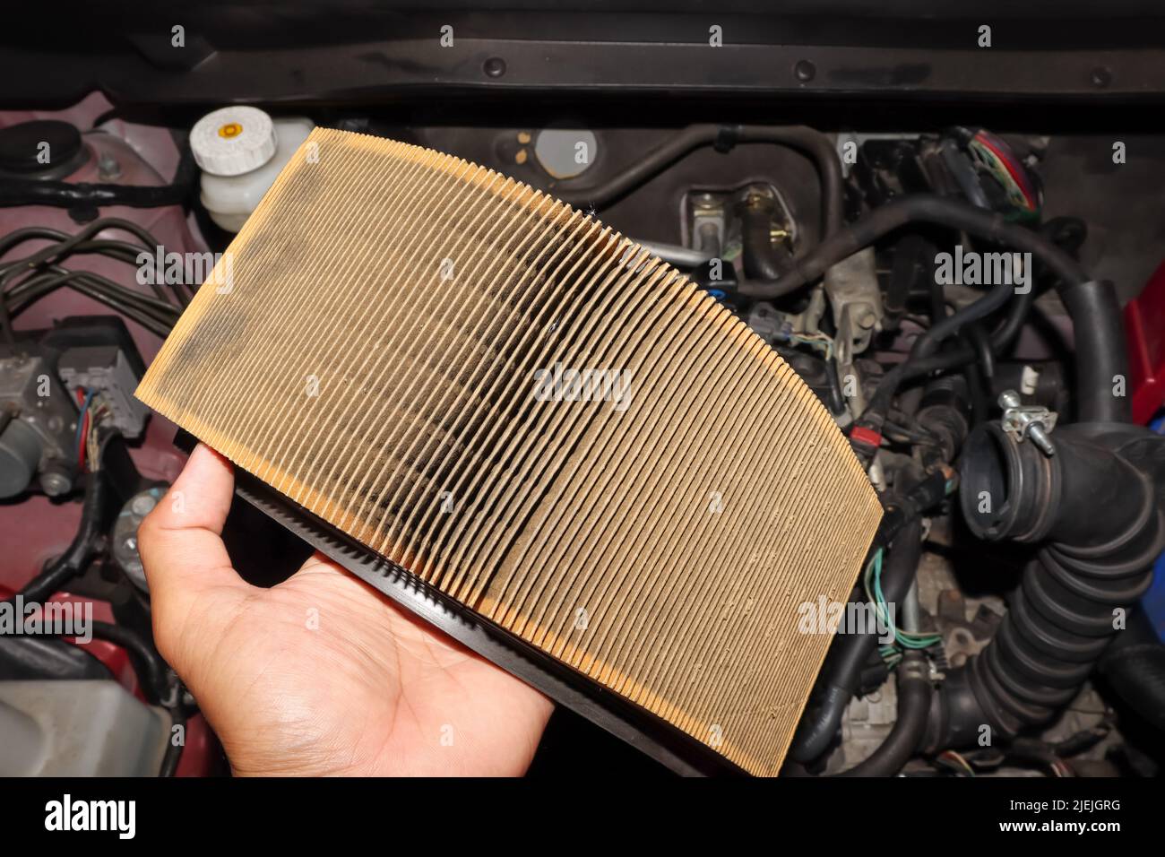 Dust filter of car and dirty Stock Photo - Alamy