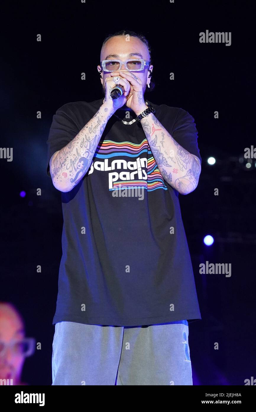 Gue pequeno rapper hi-res stock photography and images - Alamy