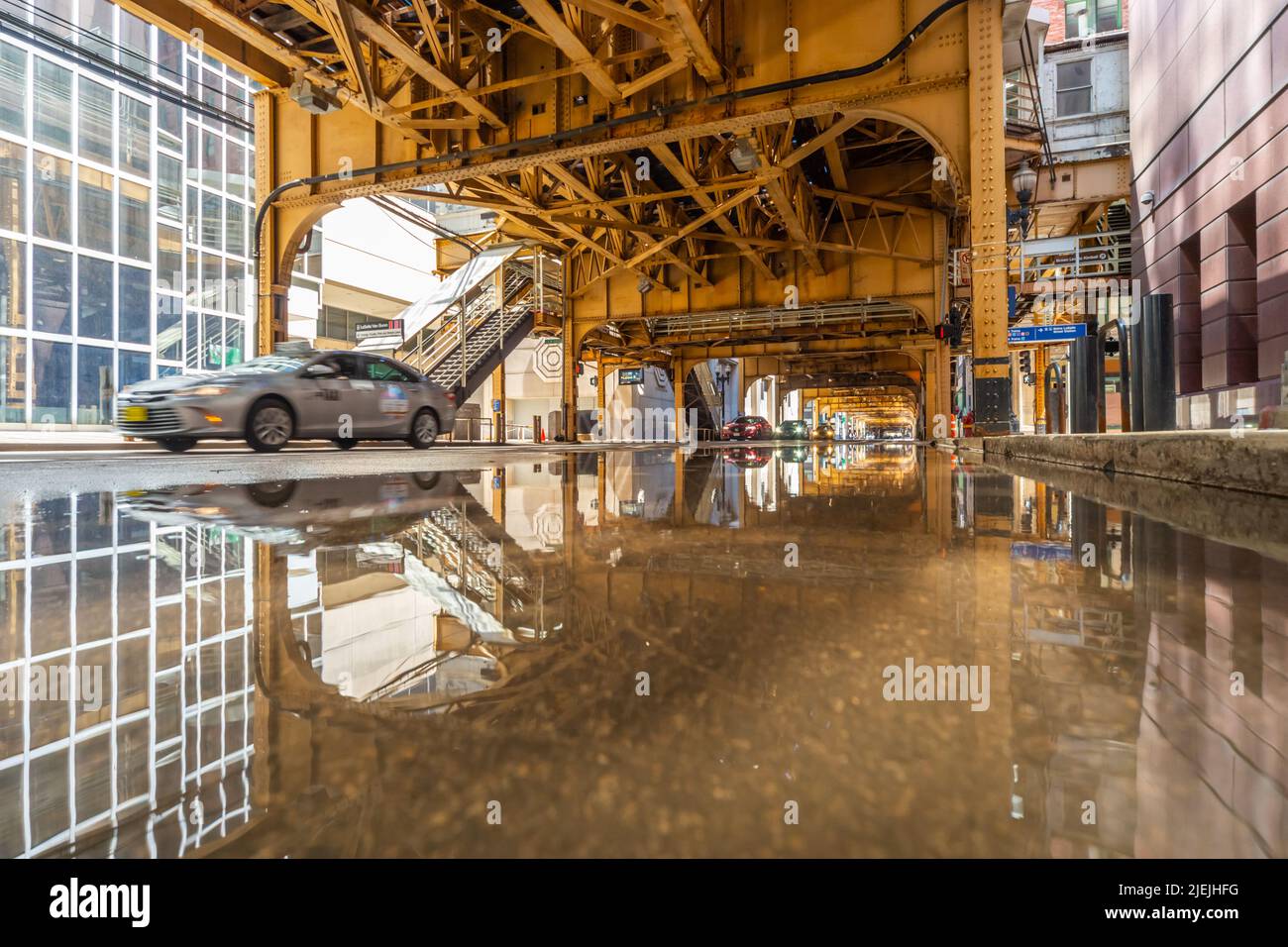 Chicago rapid transit system hi-res stock photography and images - Alamy