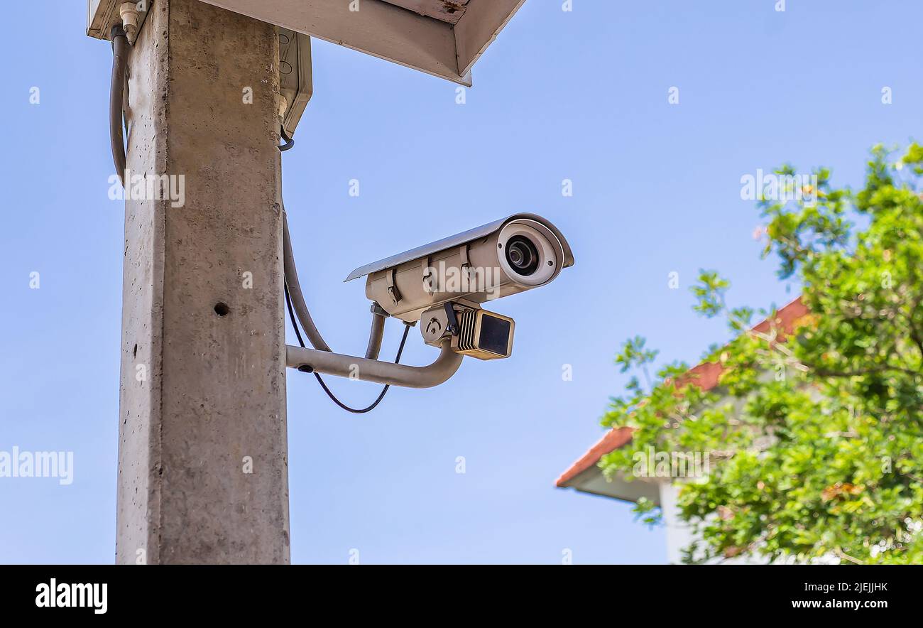 Cctv cameras installed outside hi-res stock photography and images - Alamy