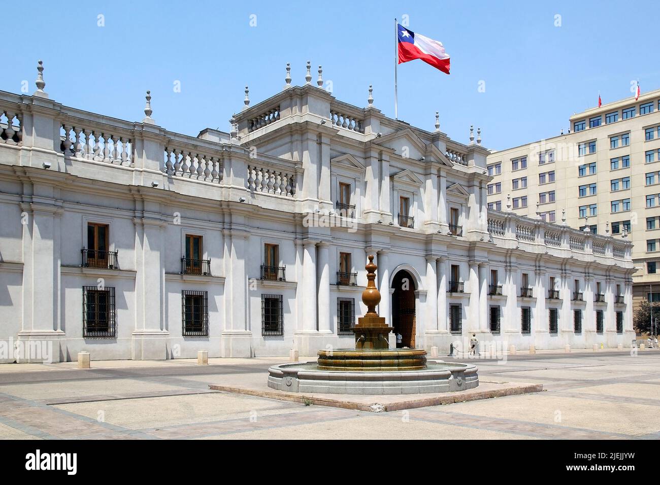 Front view of La Moneda Palace, Santiago de Chile, Chile. La Moneda ...
