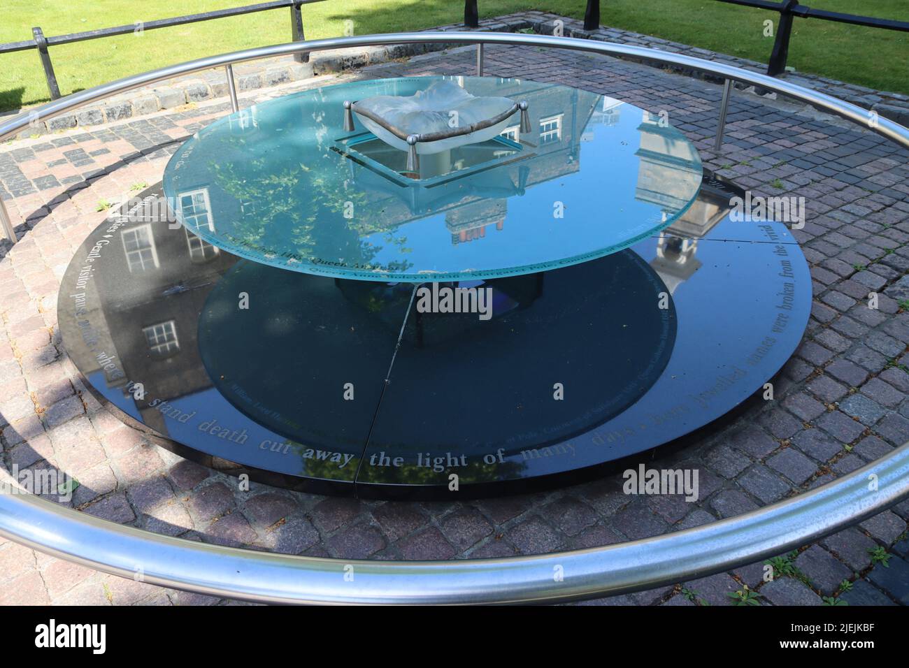 Anne boleyn execution hi-res stock photography and images - Alamy