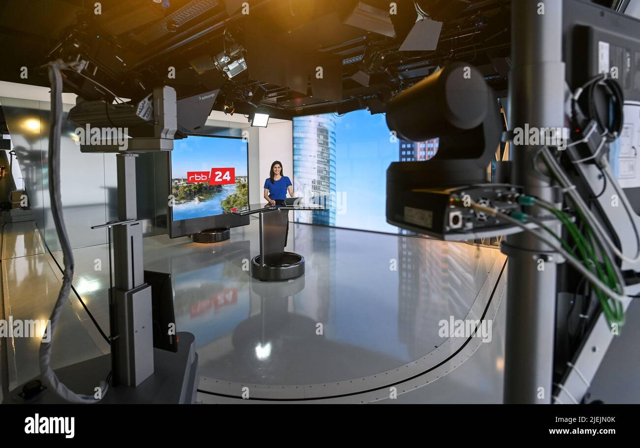 Berlin, Germany. 27th June, 2022. At a press event, the studio of the ...