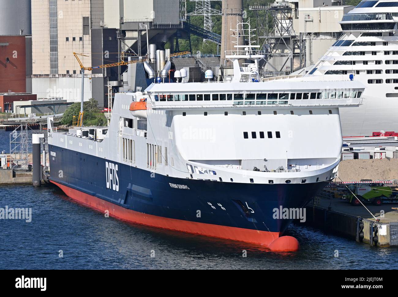 Athena seaways hi-res stock photography and images - Alamy