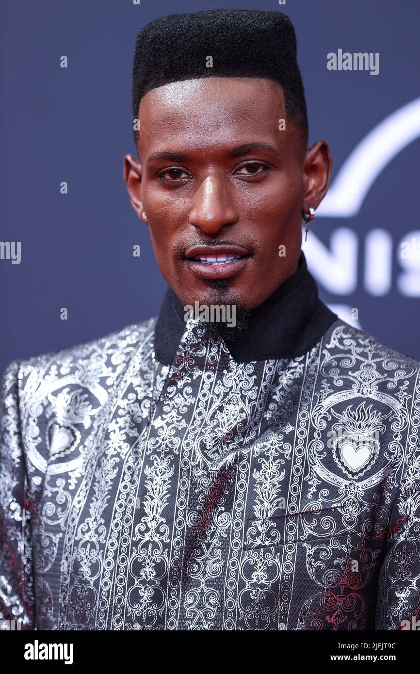LOS ANGELES, CALIFORNIA, USA - JUNE 26: Dashaun Wesley arrives at the BET Awards 2022 held at ...