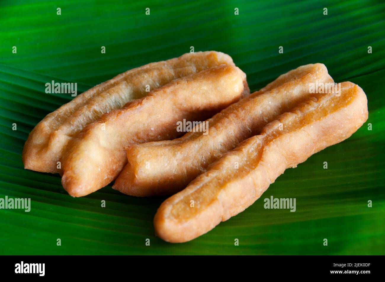 Kuih cakoi hi-res stock photography and images - Alamy