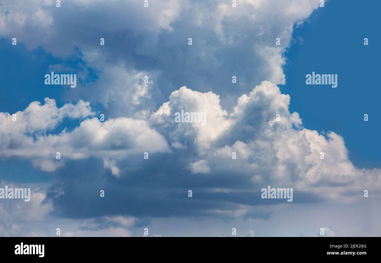 Blue sky natural color motion hi-res stock photography and images - Alamy