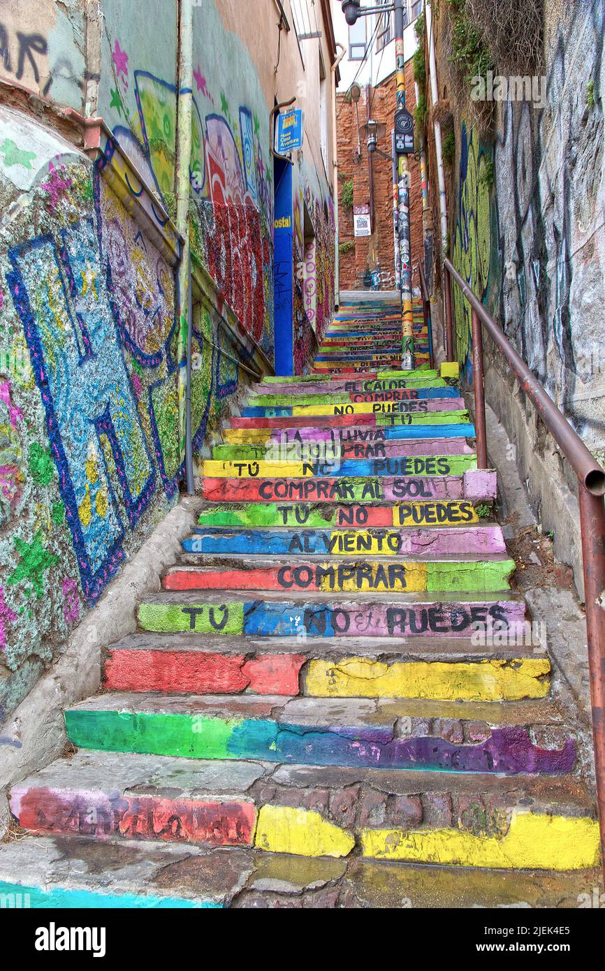 Murales and poetry along the street in Valparaiso, Chile. Valparaiso ...