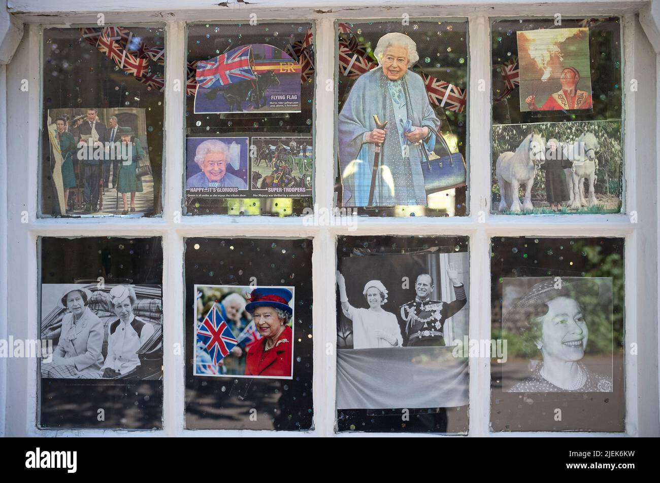 Pictures of the Queen in the window of a house in Stenning during the ...