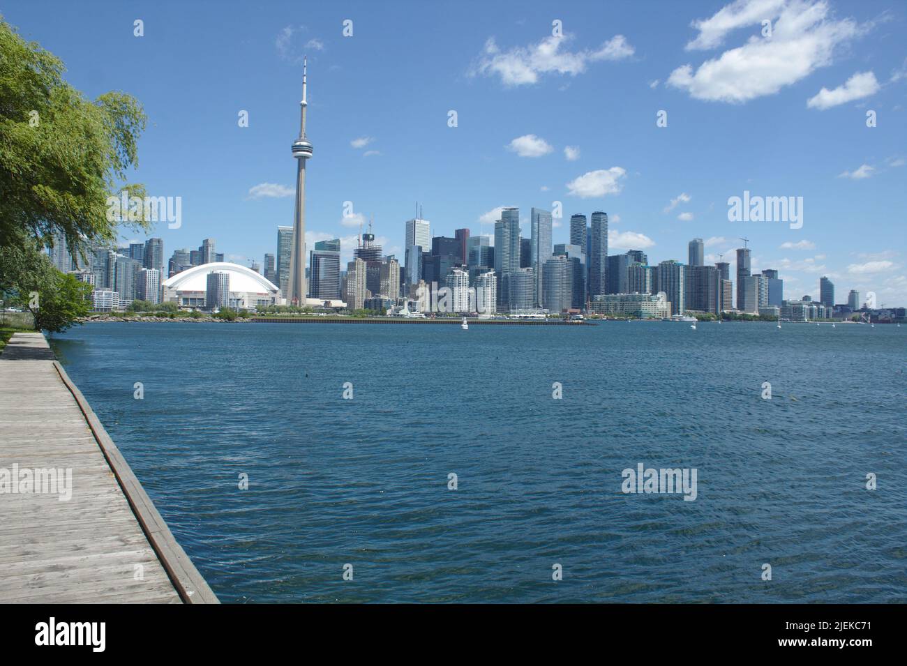 Toronto island cycle hi-res stock photography and images - Alamy