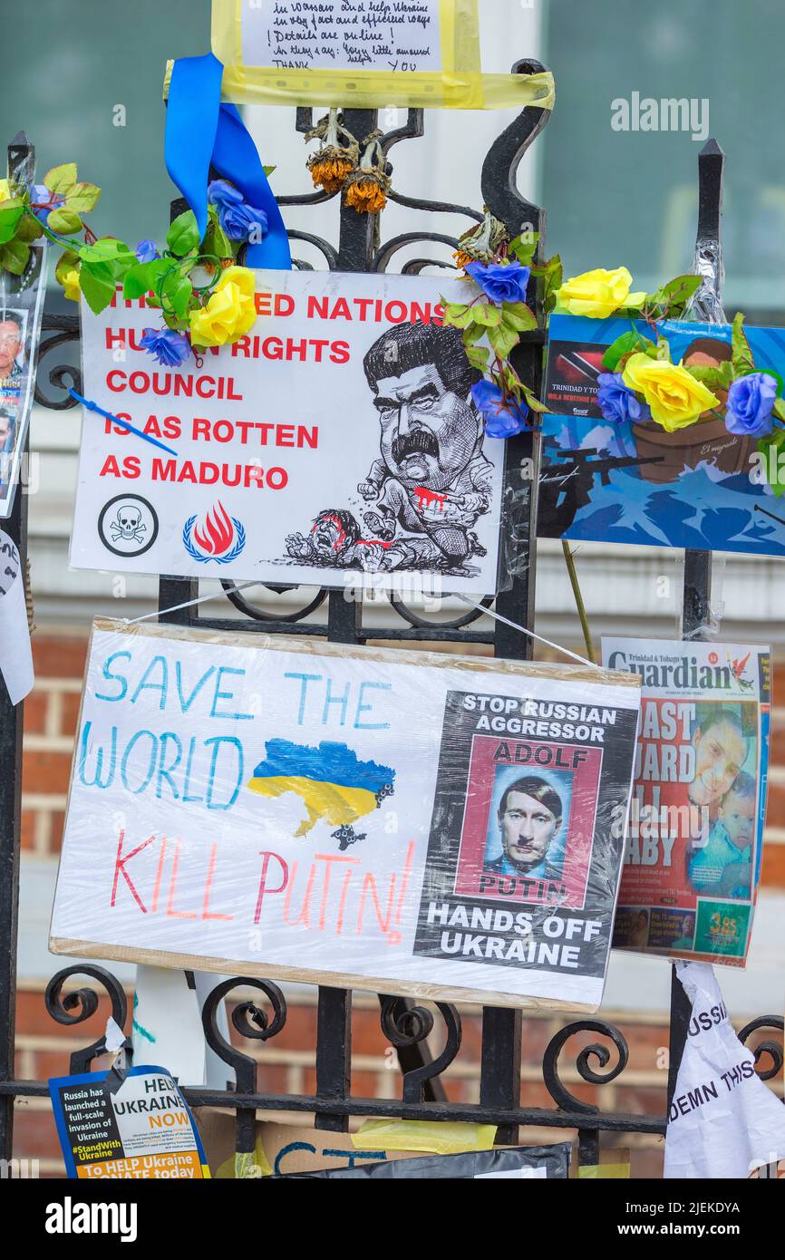 Messages against Russia’s invasion of Ukraine and supporting messages ...