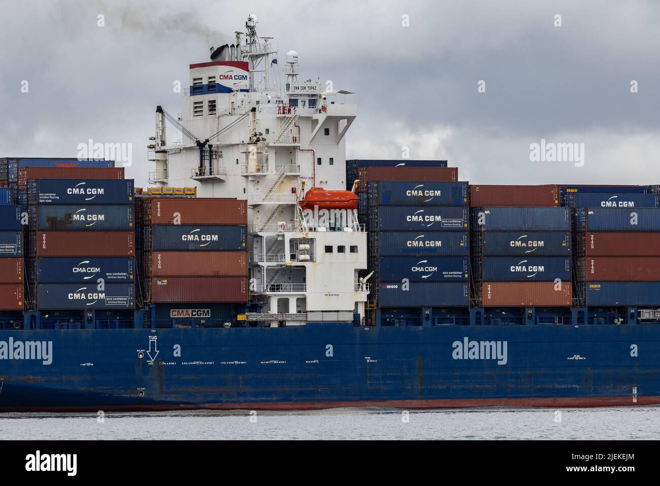 Giant transport ships in the Canal Zone of Panama Stock Photo - Alamy