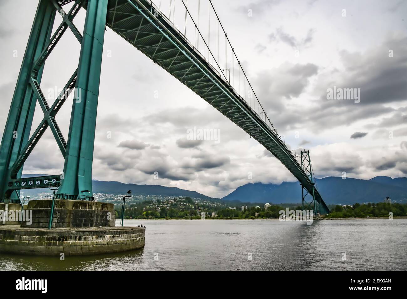 Lions Gate Bridge Stock Photo - Alamy