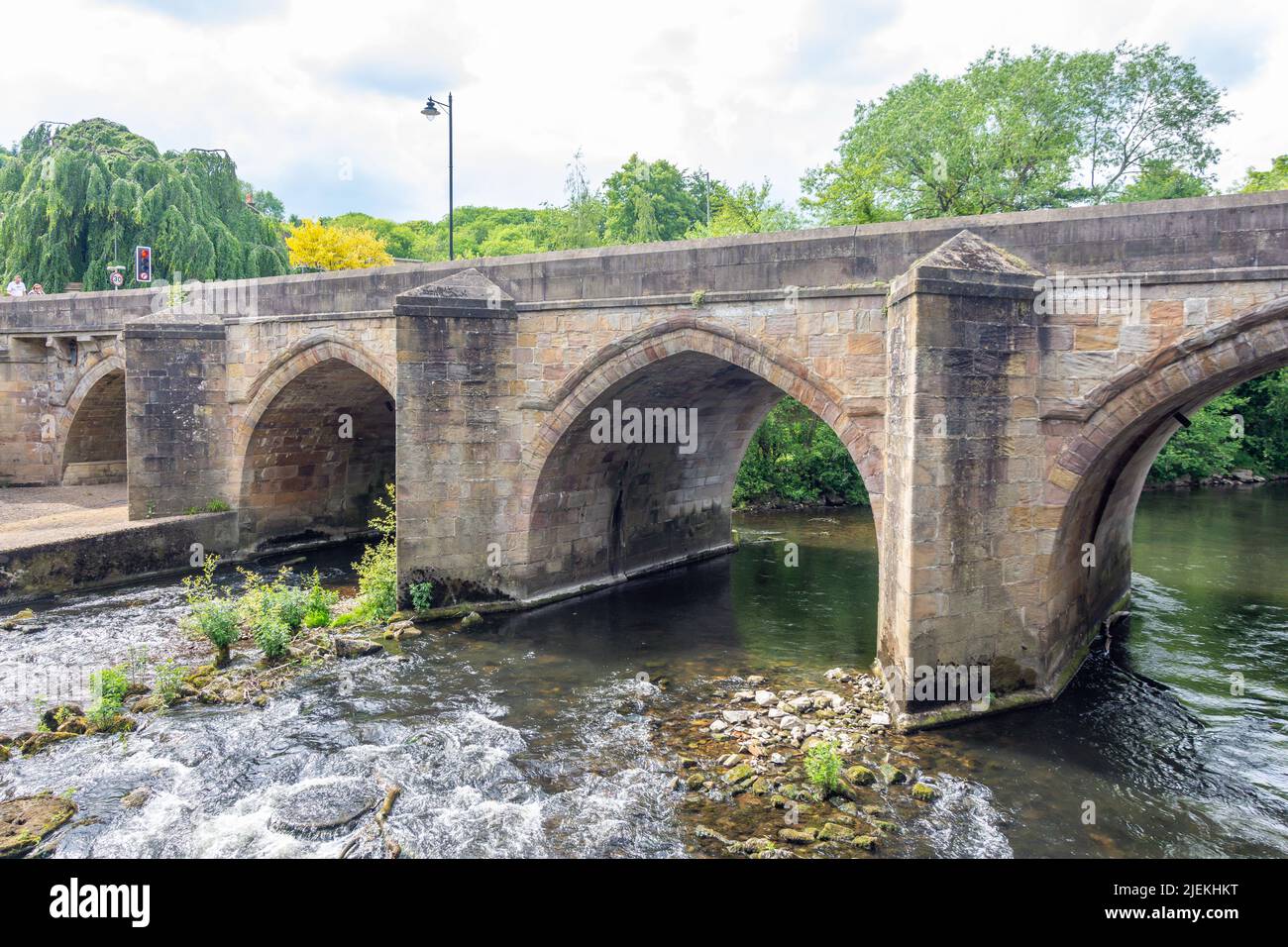 River derwent 15th century matlock bridge stone hi-res stock ...