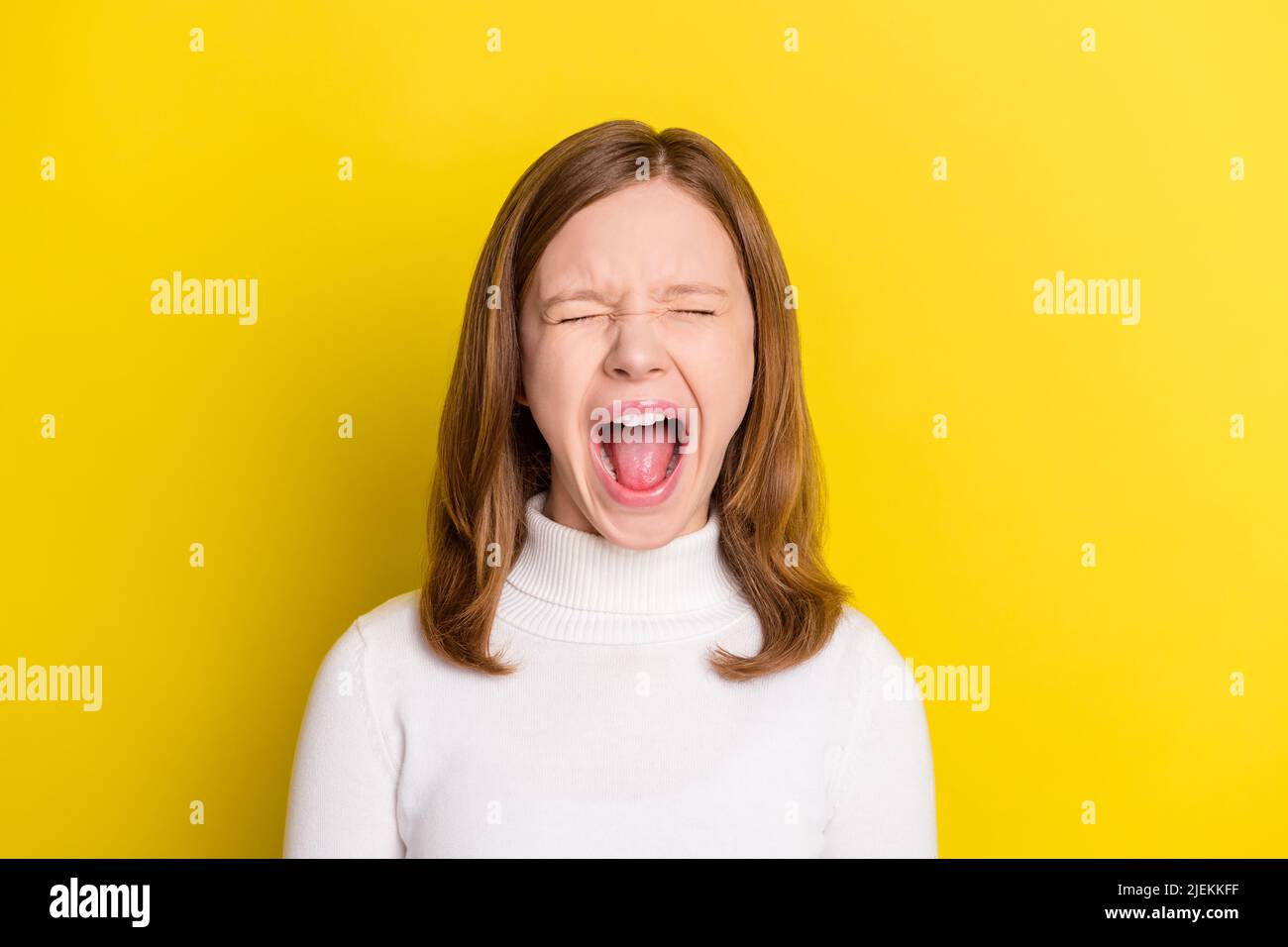 Photo of angry young little unhappy girl scream bad mood stressed face ...