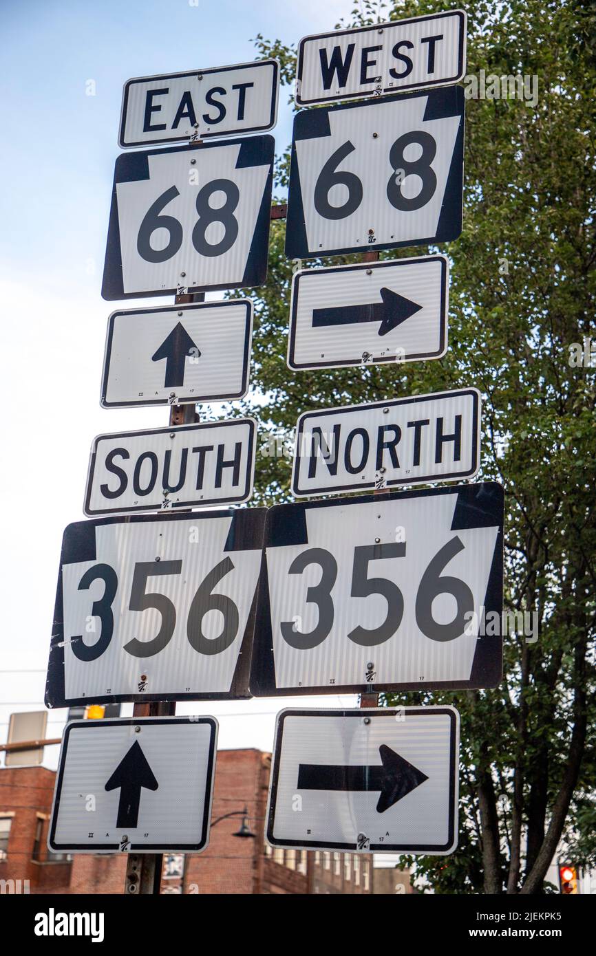 Highway signs on Main Street in Butler, Pennsylvania Stock Photo - Alamy