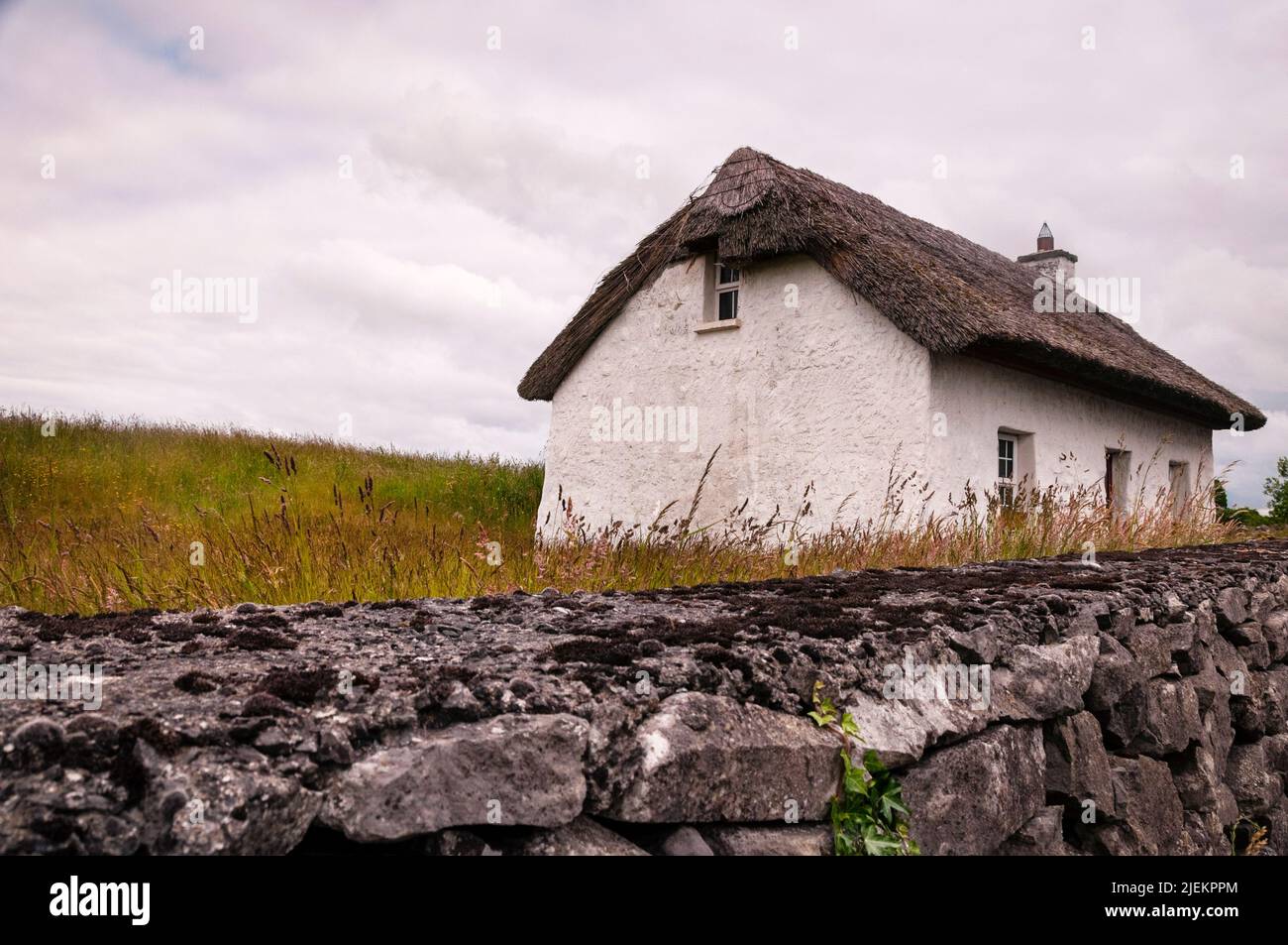 Irish vernacular architecture hi-res stock photography and images - Alamy