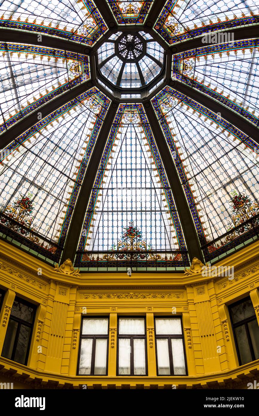 Octagonal atrium in Oktogon urban passageway in central Zagreb designed ...