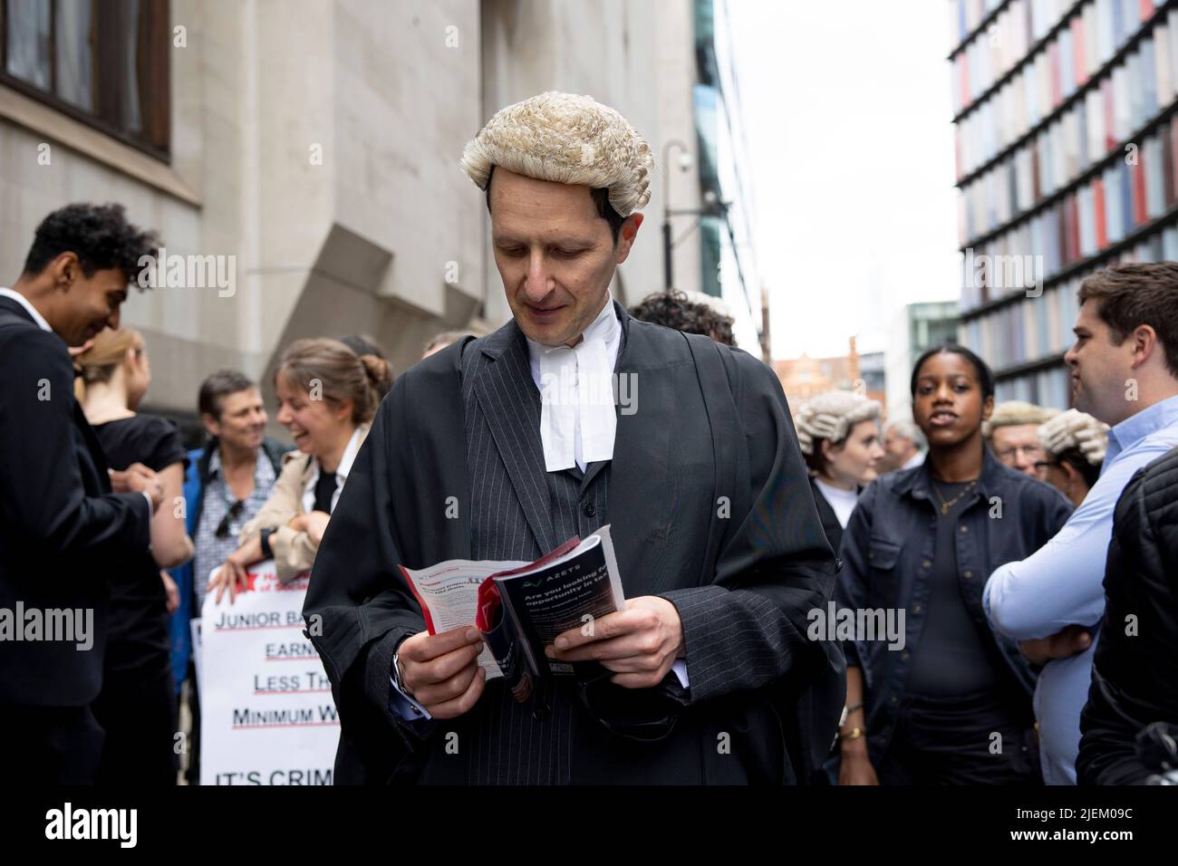 Junior barrister pay hi-res stock photography and images - Alamy
