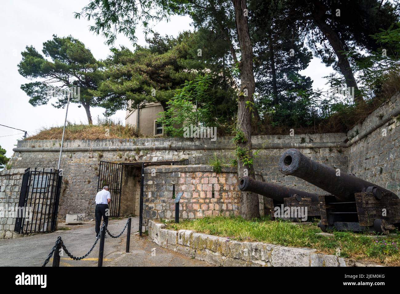 Gripe Fortress, fortification built in the 17th century to defend Split ...